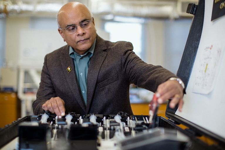 微型实验室变革制药界 | 生命奥秘